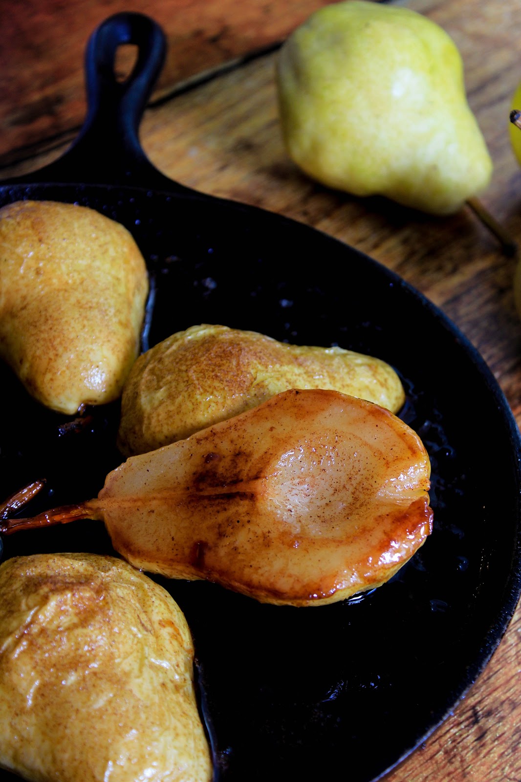 Roasted Cinnamon Buttery Pears
