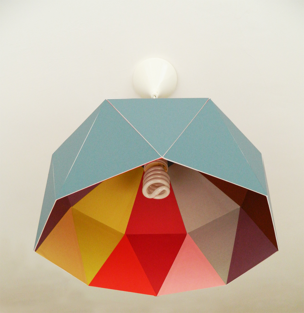 Ellen Giggenbach: Cardboard Lamp Shade