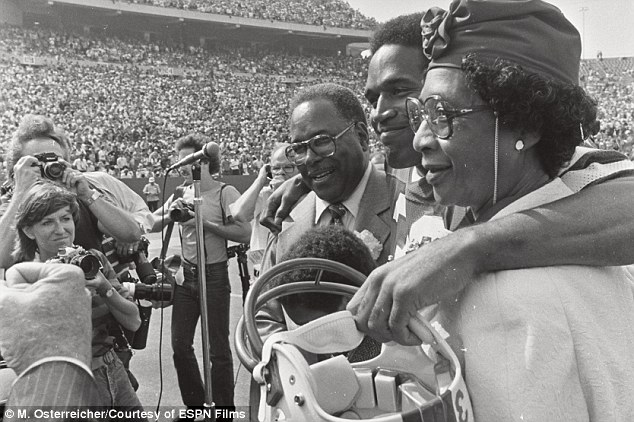 eunice simpson - USA News Collections