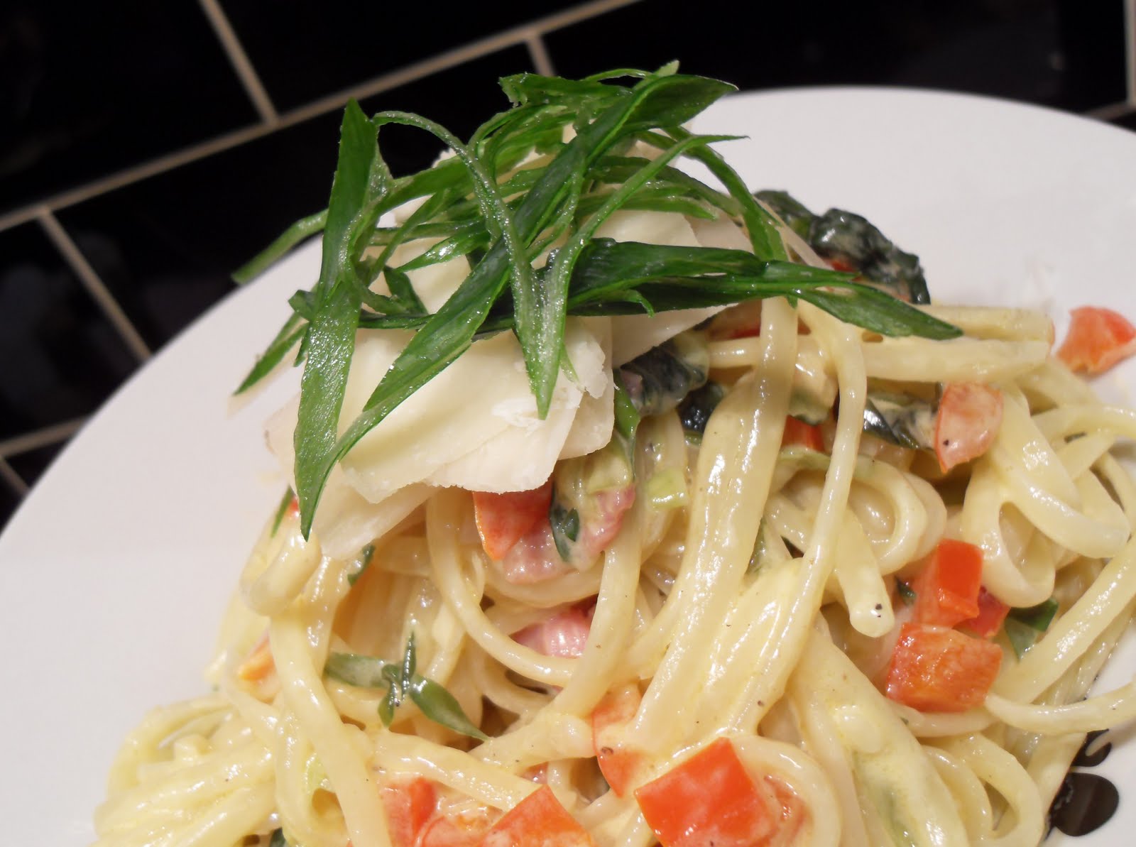 My Big Red Kitchen: Linguine Dish