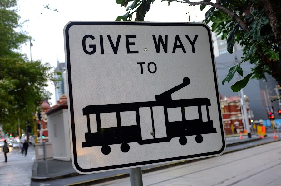 dontplayahate: Melbourne - Street signs