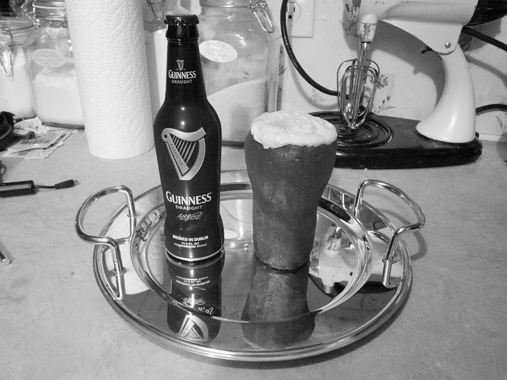 The Redneck Hippie: March Birthday Cakes - or, What Can Be Better Than ...