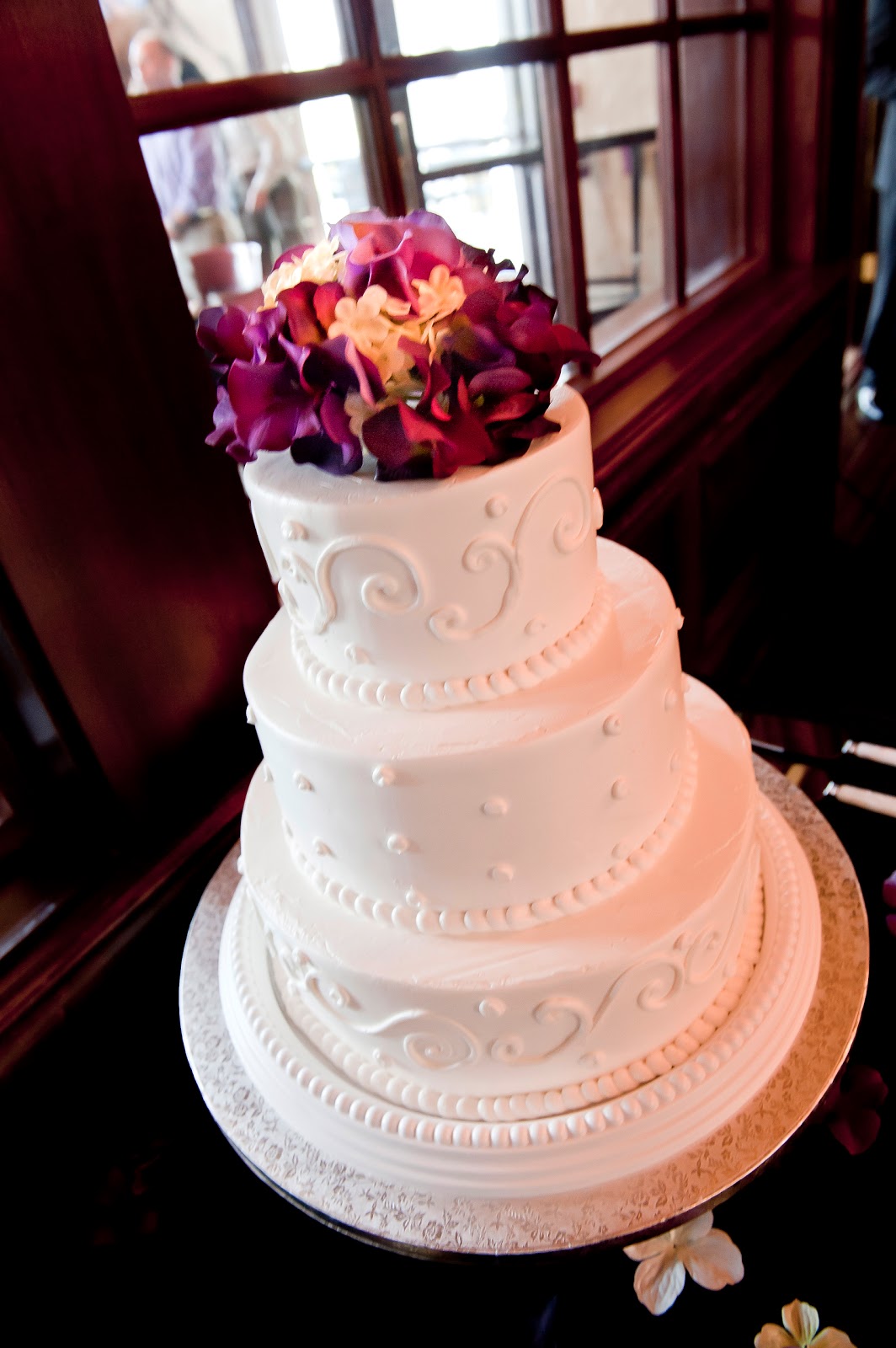 Sweet Home Alabama?: Our Wedding Cake