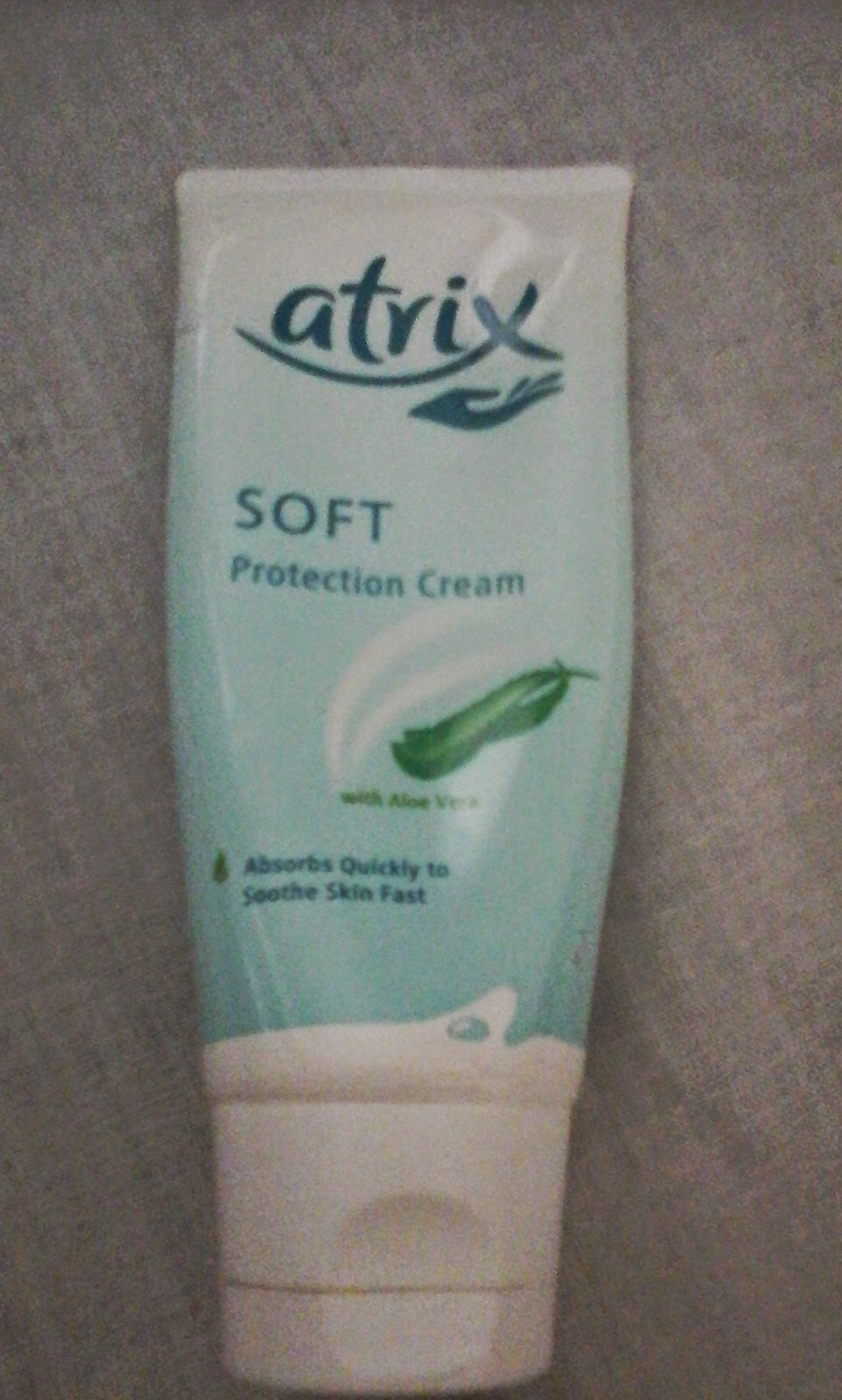 Cosmetics & Life: Review: Crema Atrix Soft cu Aloe Vera