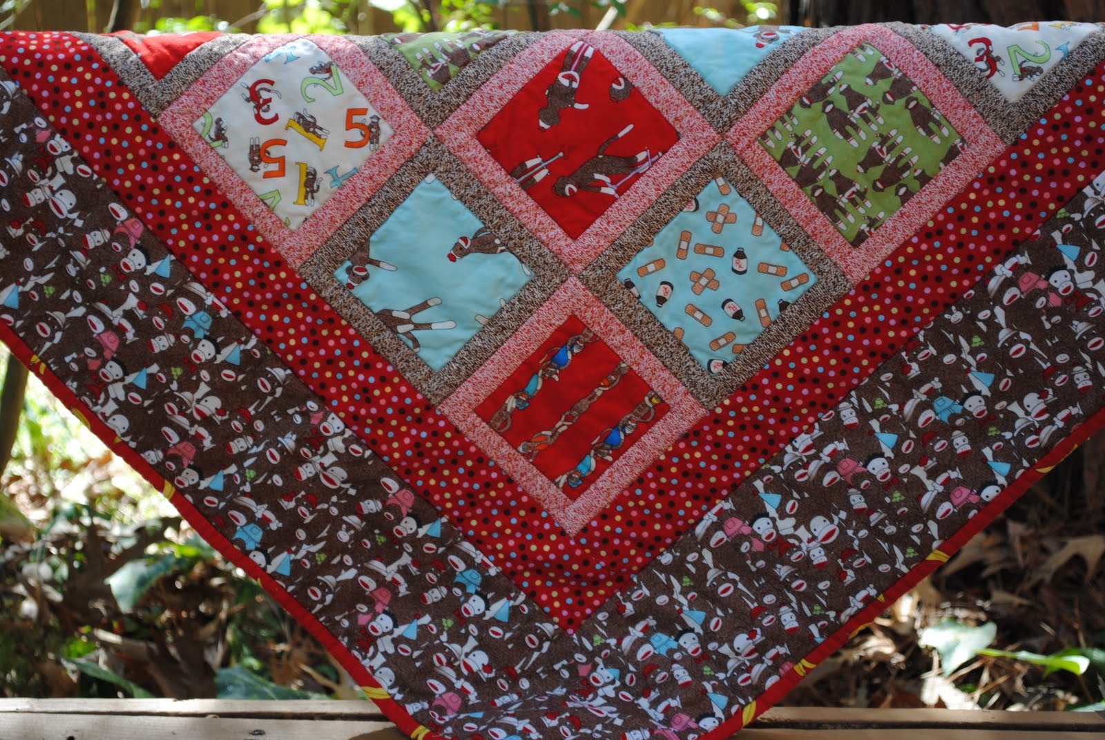 Fabric Junkie: Moda Funky Monkey Quilt