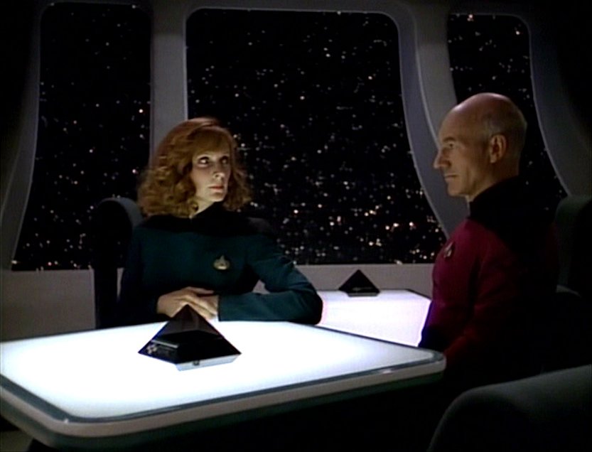 Star Trek Prop, Costume & Auction Authority: Star Trek: TNG Ten Forward ...