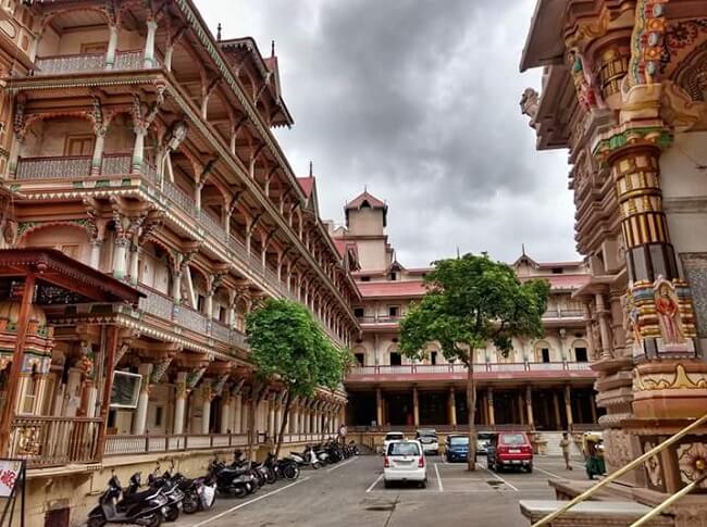 HISTORIC CITY OF AHMADABAD