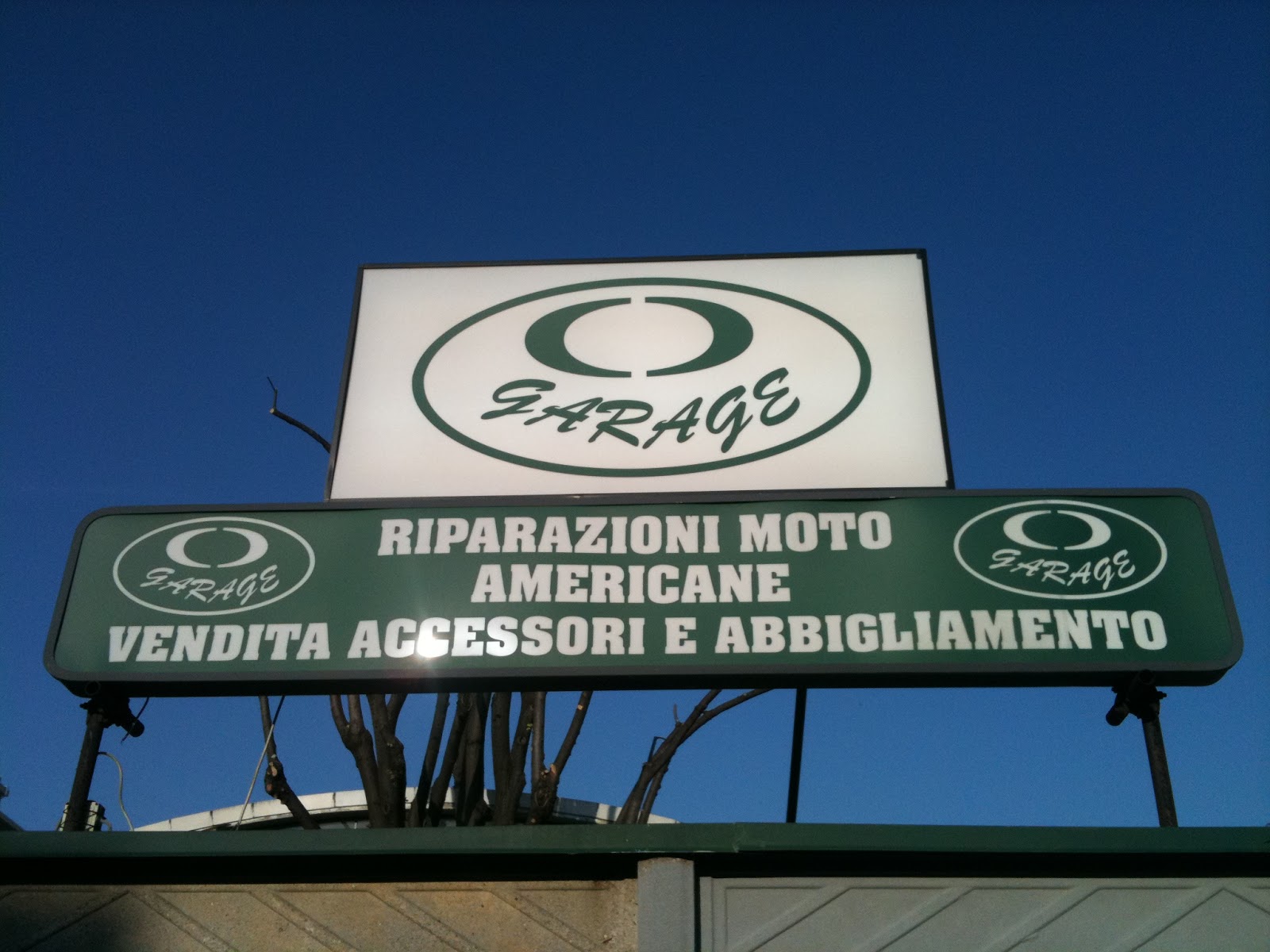 DUECILINDRI: CD GARAGE Milano