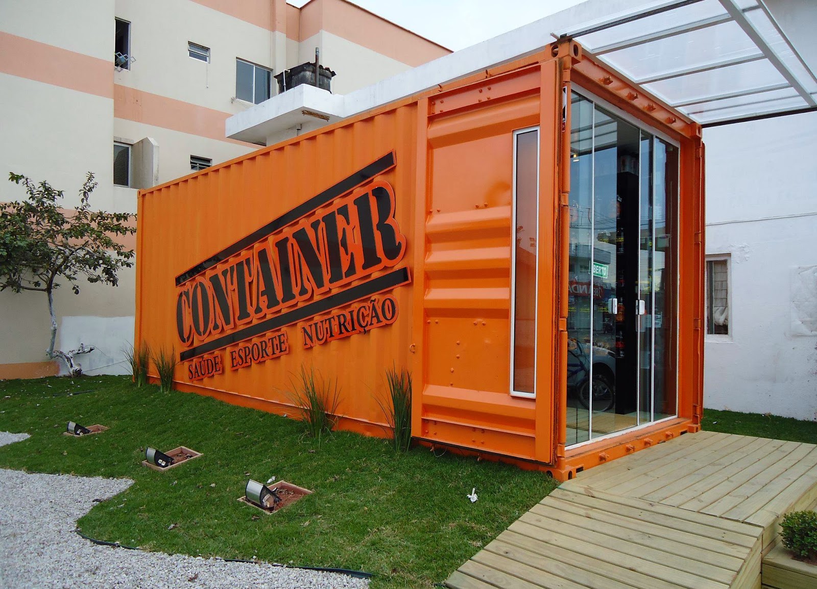 Container: Um Novo Conceito em Arquitetura Sustentável: Na cidade de ...