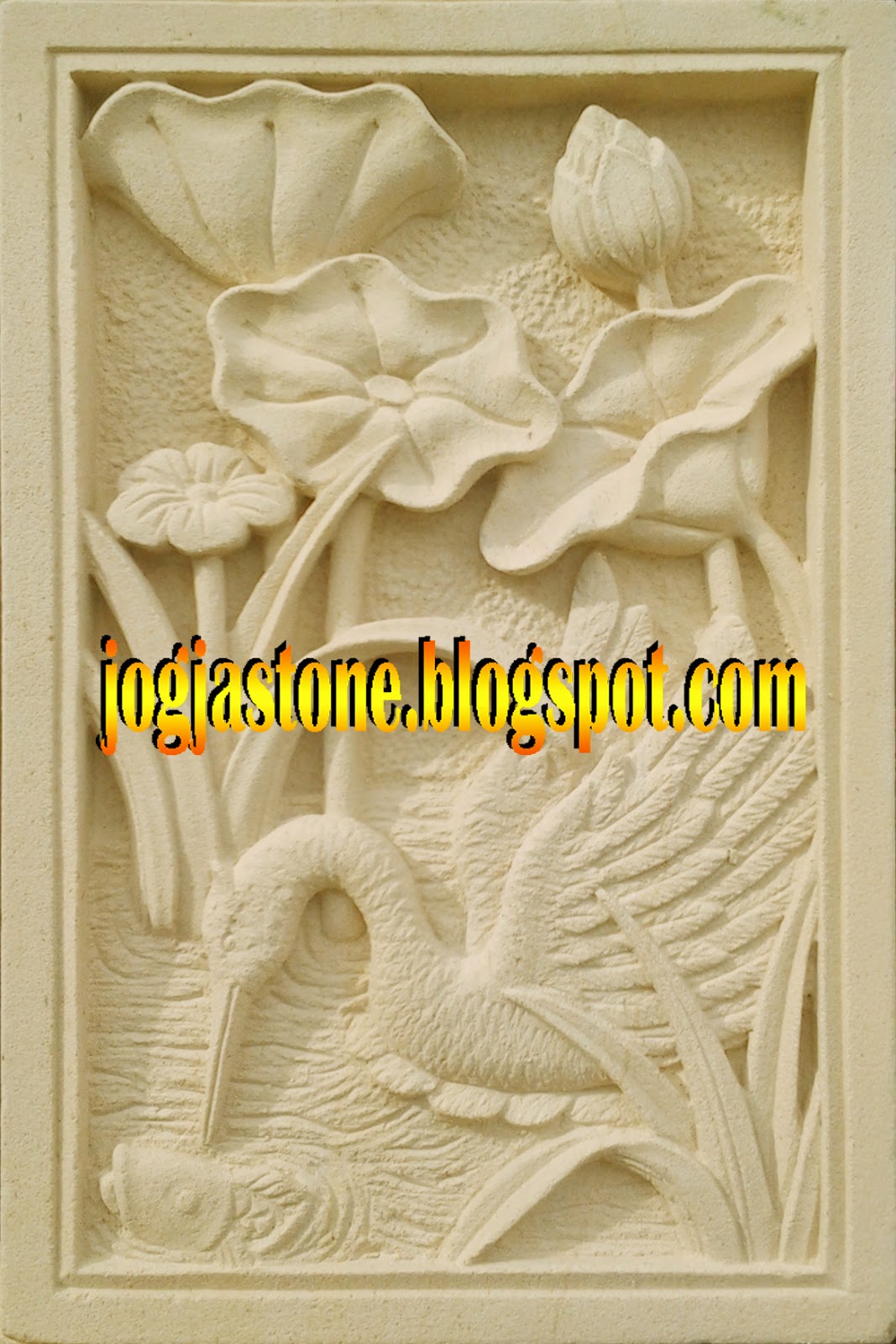 Relief bunga lotus dan bangau