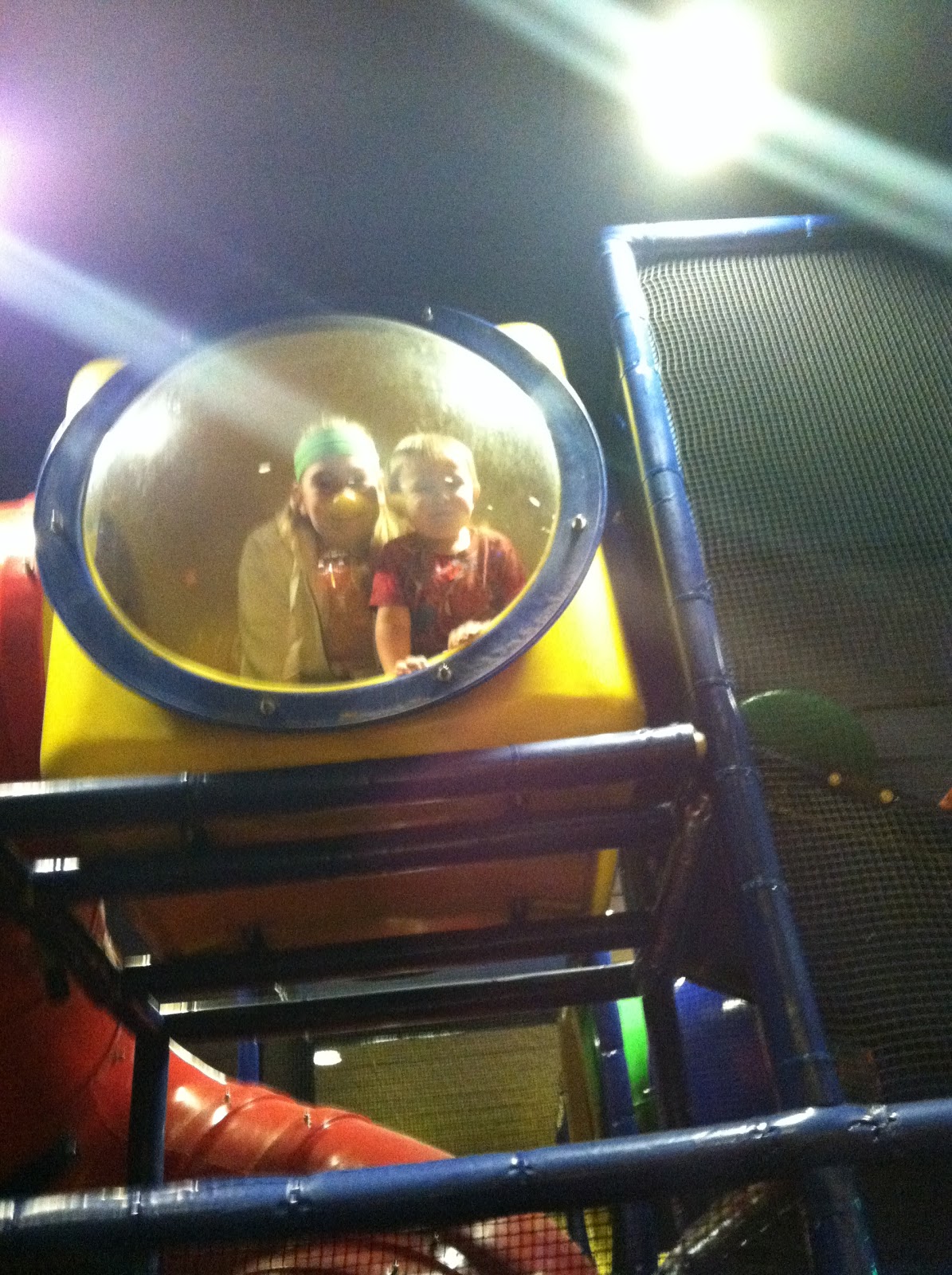 The Oliver Family: The Amazing Pizza Machine Adventure!!