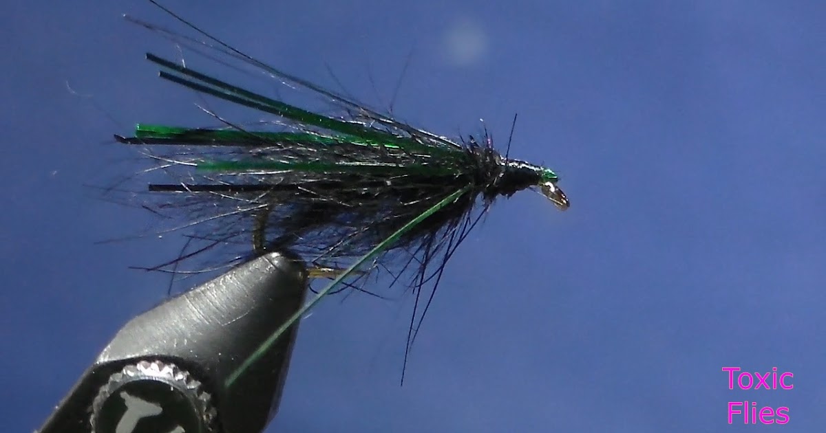 Fly Patterns: Black Mini Leech