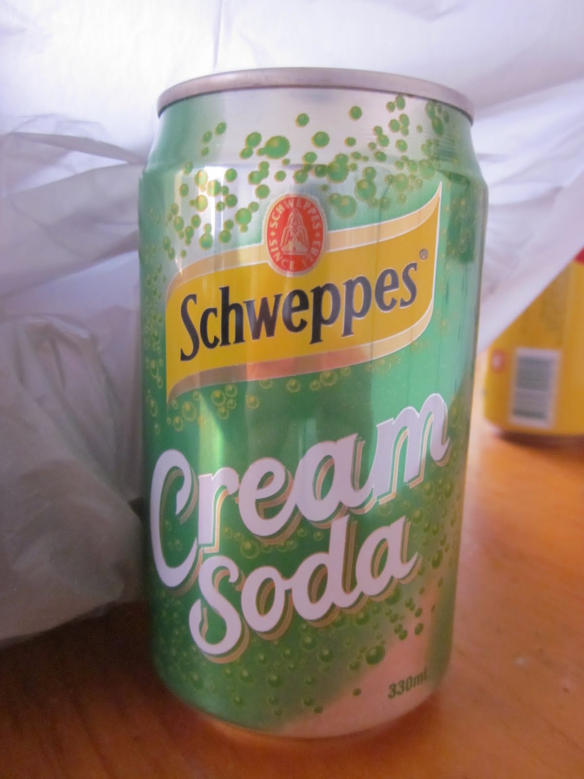 Melbourne Soda Reviews: Schweppes Cream Soda