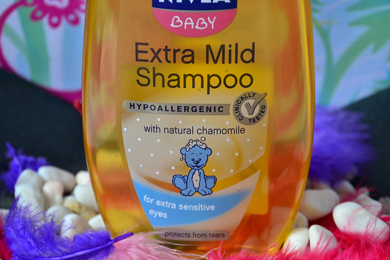 Vanity, Thy Name Is Woman: PRODUCT REVIEW: NIVEA BABY