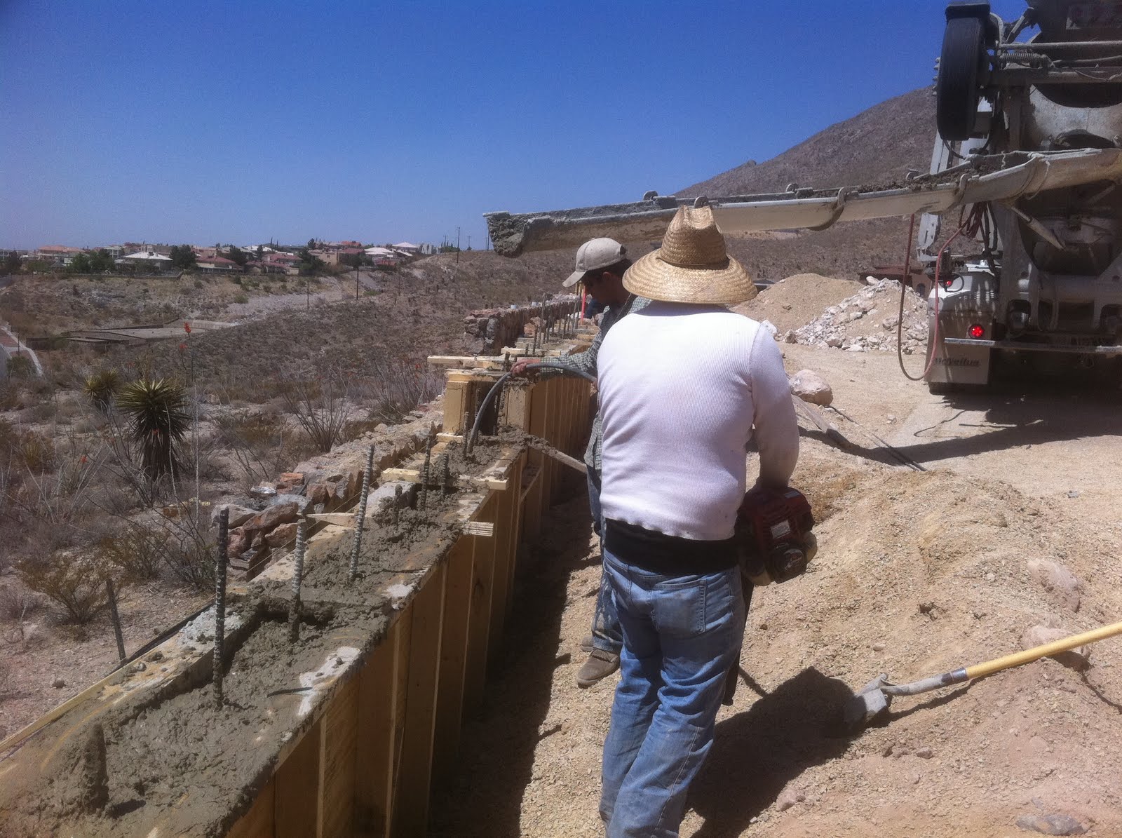 Stockton Residence: Stem Wall Complete - Foundation Forms Started