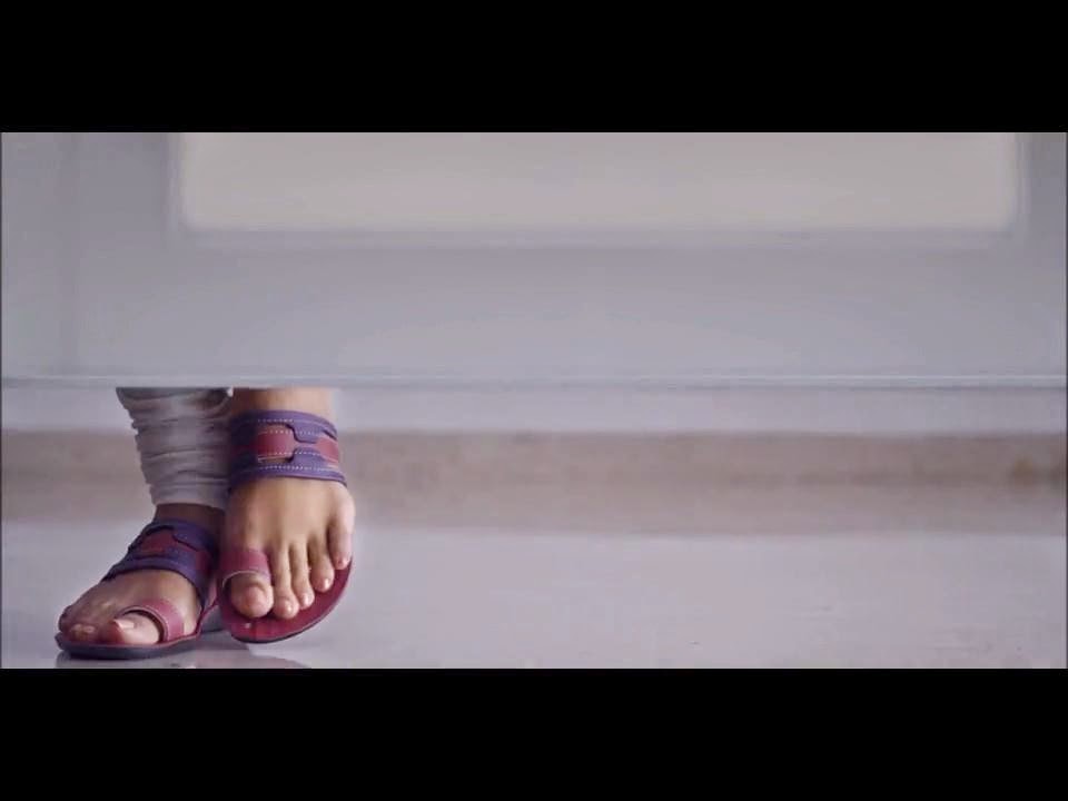 Tamil Actress Samantha Ruth Prabhu - Hot Female Feet