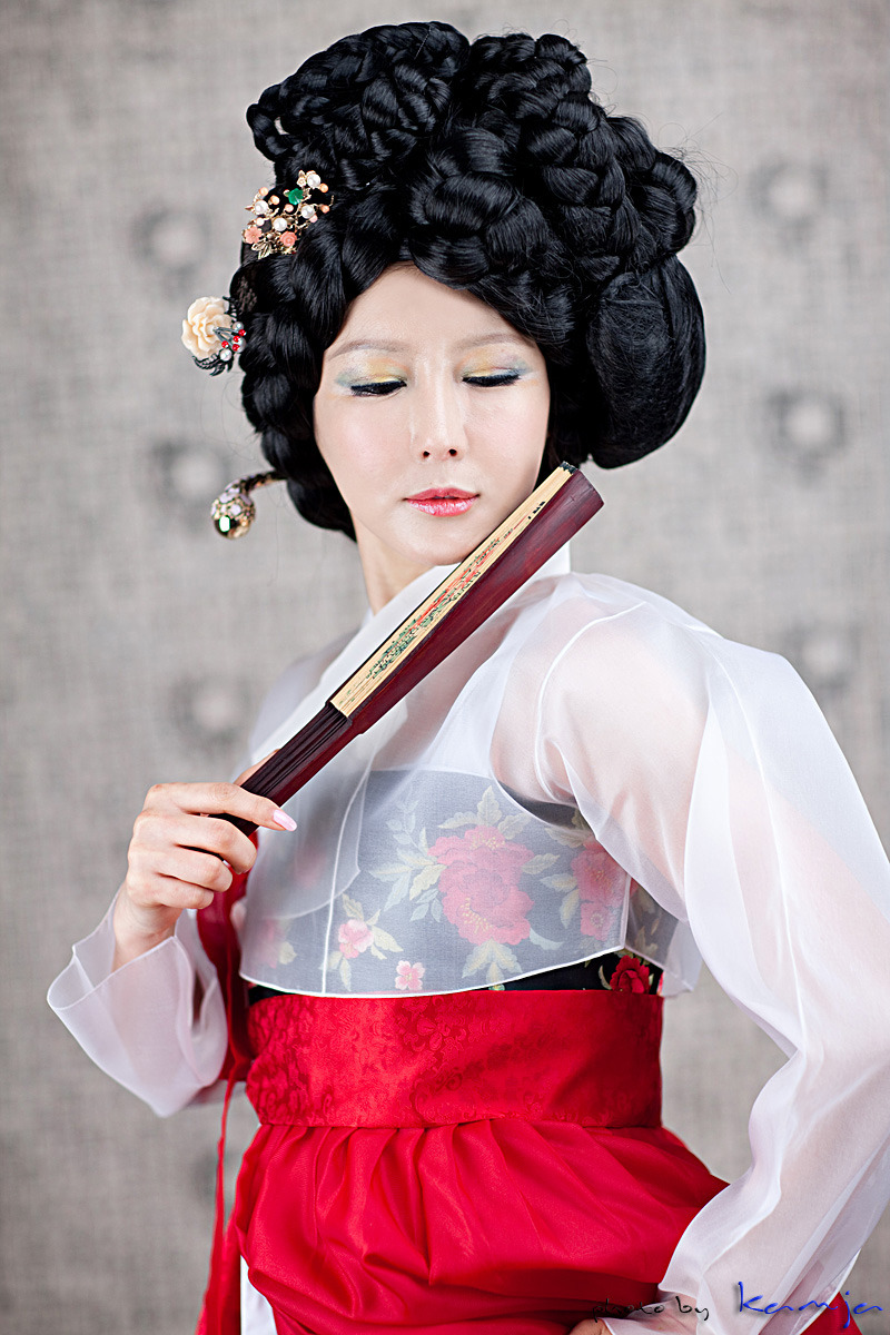 KONTES SEO: Han Seo Young - Korean Traditonal Dress Fashion