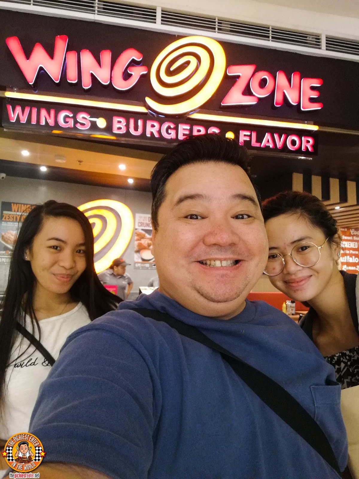THE PICKIEST EATER IN THE WORLD: RIDING INTO THE WINGZONE, SM MEGAMALL ...