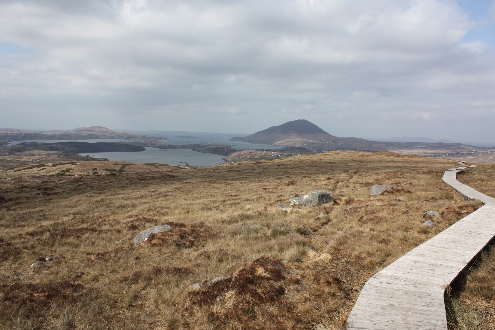 Low Stress Traveling - Darling Style: Connemara National Park Trails in ...