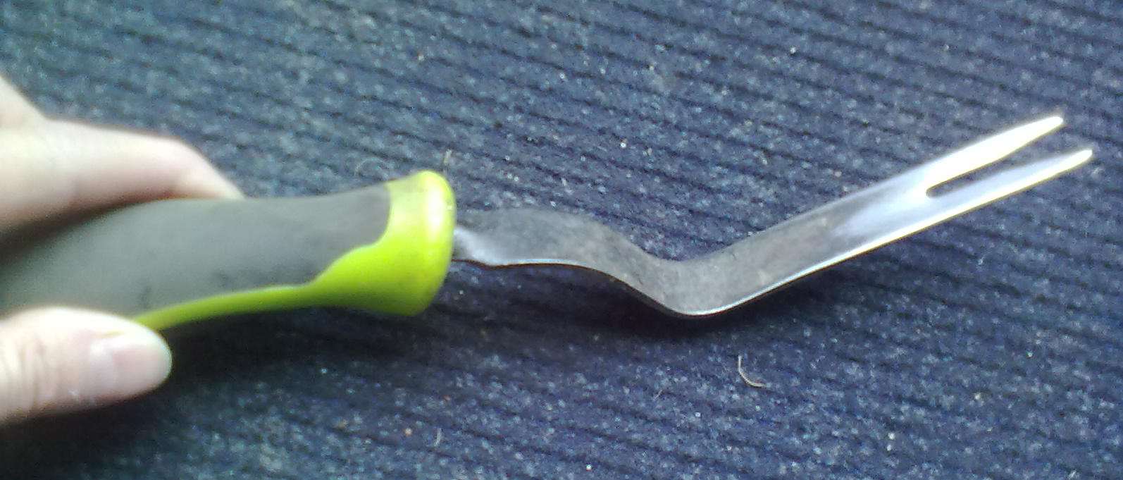 Rachel the Gardener: How To Use A Daisy Grubber