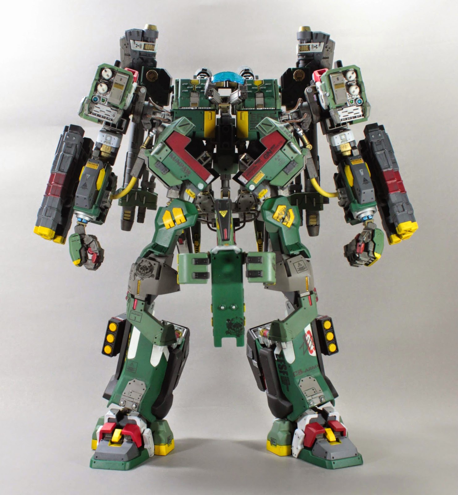 Custom Build: 1/144 GNG-0001-Strike Buster + GN Striker "Strike Buster ...