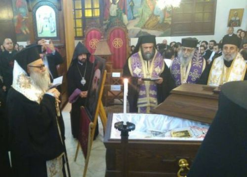ΕΚΛΕΙΣΕ ΤΑ ΜΑΤΙΑ ΤΗΣ ΜΕ ΤΗΝ ΠΡΟΣΜΟΝΗ ΚΑΙ ΤΗΝ ΕΛΠΙΔΑ ΤΟΥ: ΤΟ ΤΕΛΕΥΤΑΙΟ ...