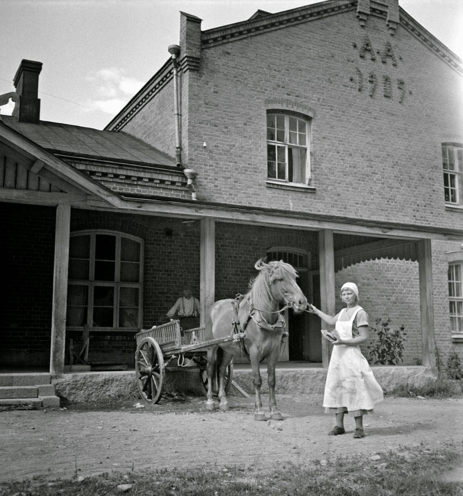 Black and White Photos of Daily Life in Finland in 1941 ~ Vintage Everyday