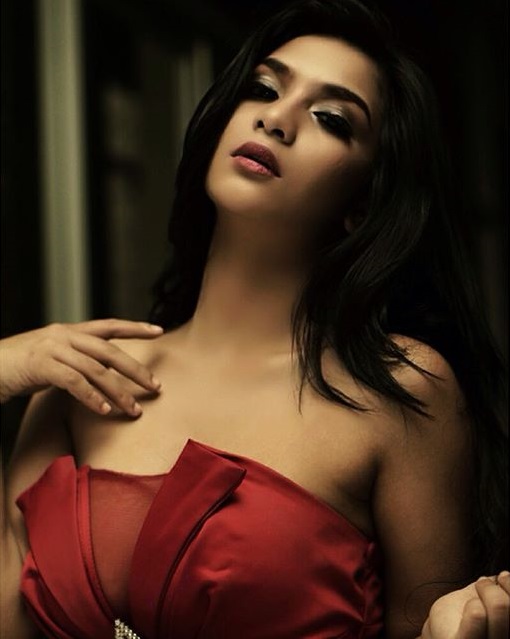 Galeri Foto Siva Aprilia Palembang Under Cover | PHOTOSHOOT MODEL INDONESIA MODEL