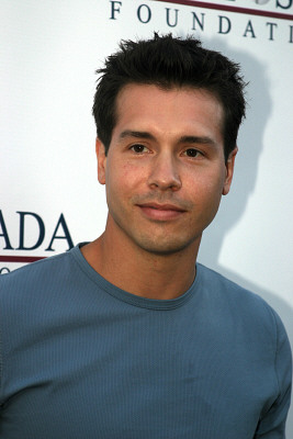 Eyecons: FRIDAY FAB 40+ JON SEDA