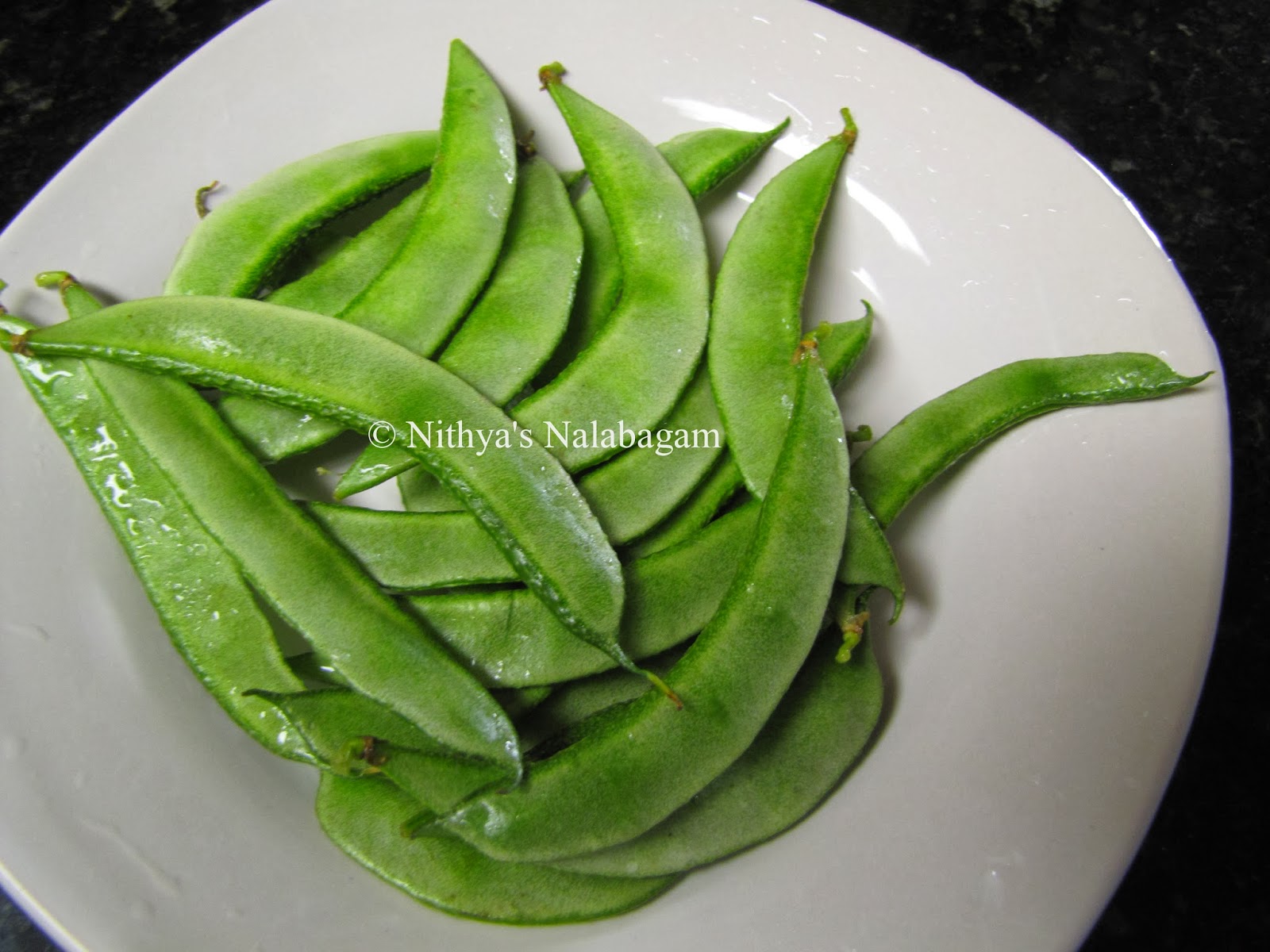 Avarakkai Poriyal | Broad beans stir fry |Nithya's Nalabagam