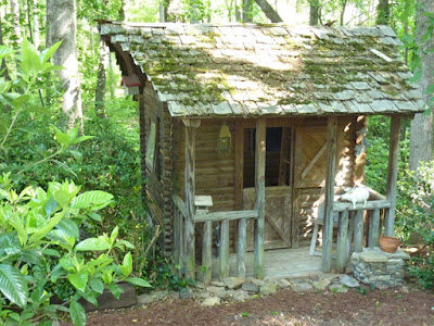 Log Cabin Playhouse