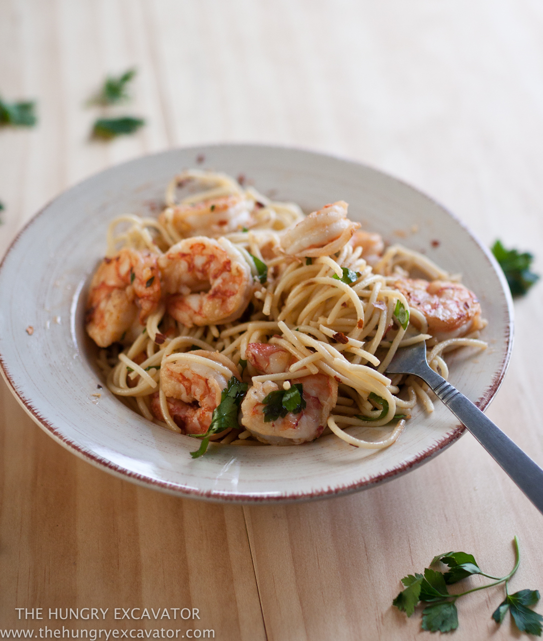 The Hungry Excavator: Seared Tiger Prawns in Prawl Oil Pasta