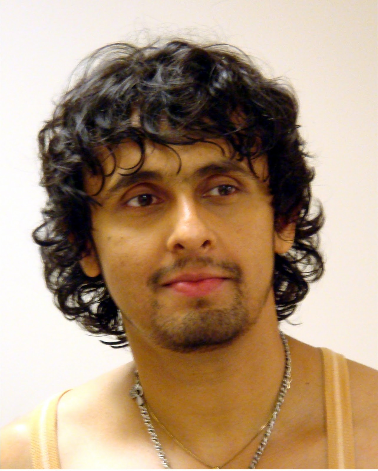 Sonu Nigam Exposure Noor Fashion House 360 sonu-nigam-exposure-noor-fashion-house-360