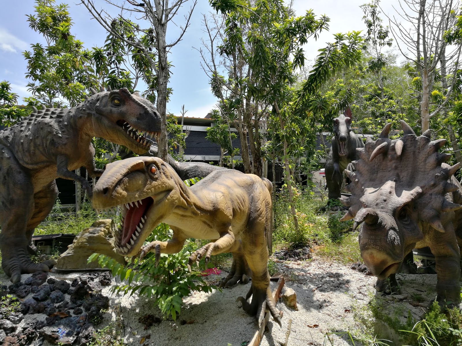 Don Hu Jurassic Park Garden Muar