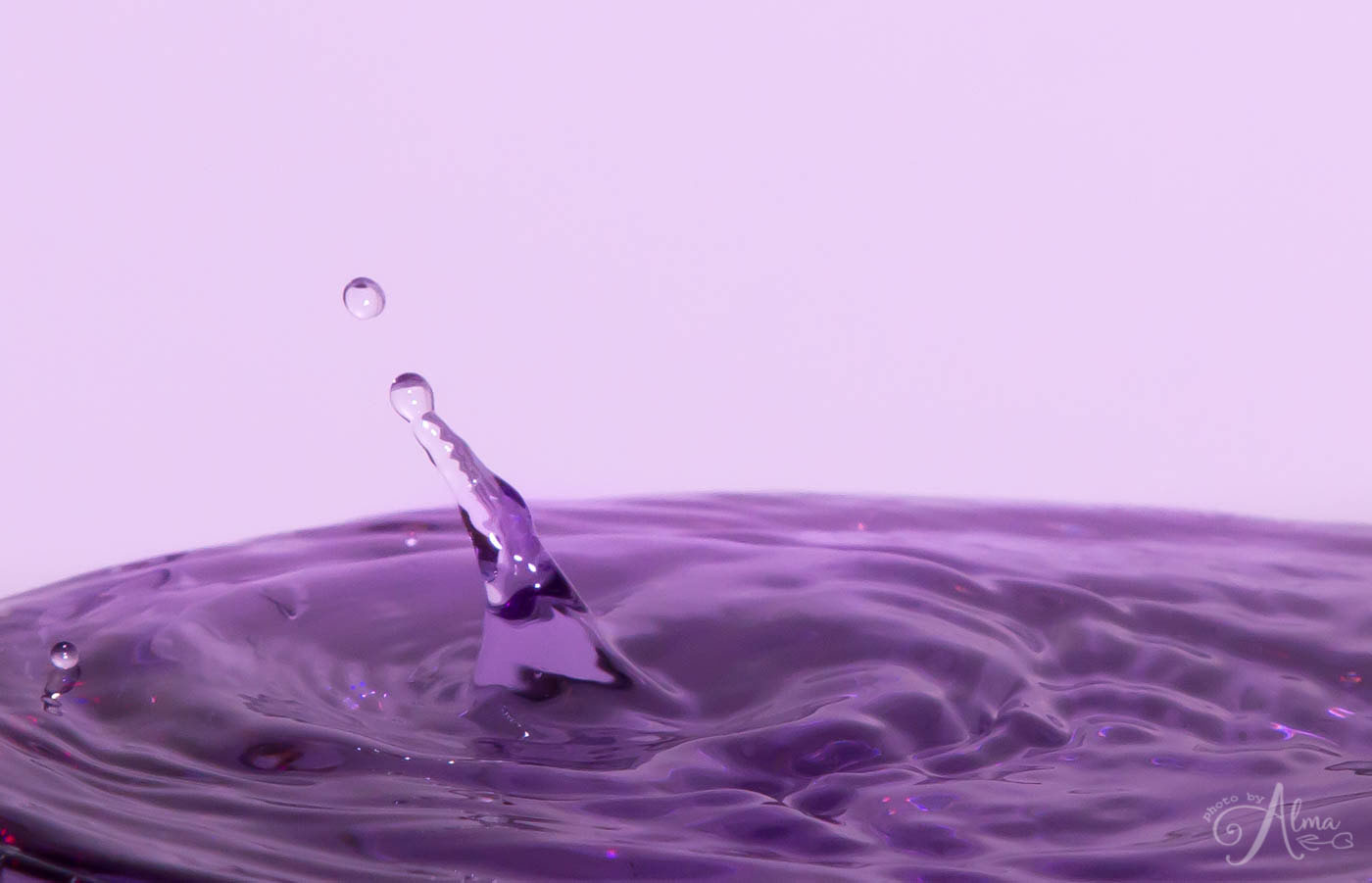 Druppel fotografie - Captured in a Lens