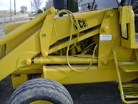 MAQUINARIA AGRICOLA INDUSTRIAL: Retroexcavadora JCB 1550