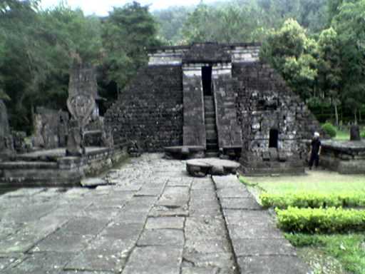 Cetho Temple, The Resemblance of Ancient Aztec and Mayan Cultures of ...