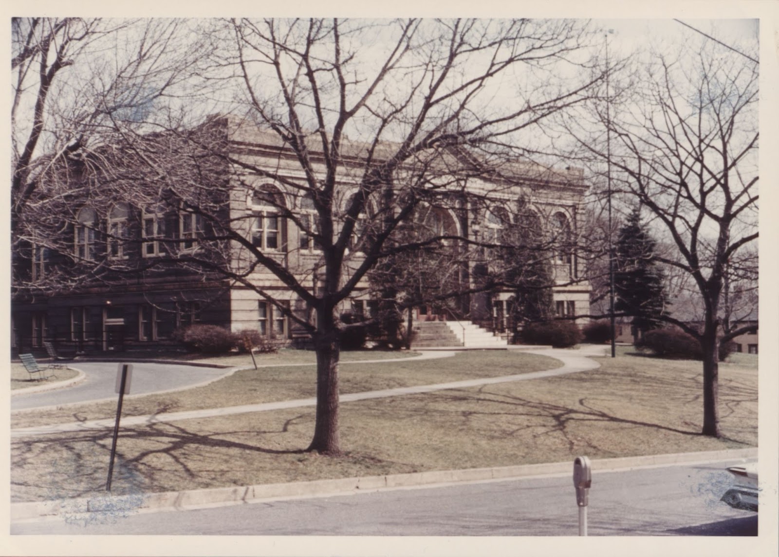 ReMarx on Genealogy and History: Scenes of the Easton Public Library
