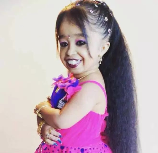 Smallest woman in the world marries [PHOTOS] - Info Loaded