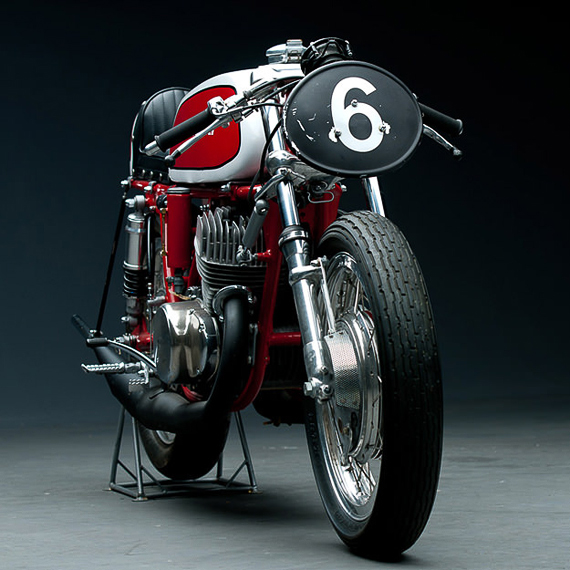 Suzuki T500 Titan Cafe Racer | Reviewmotors.co