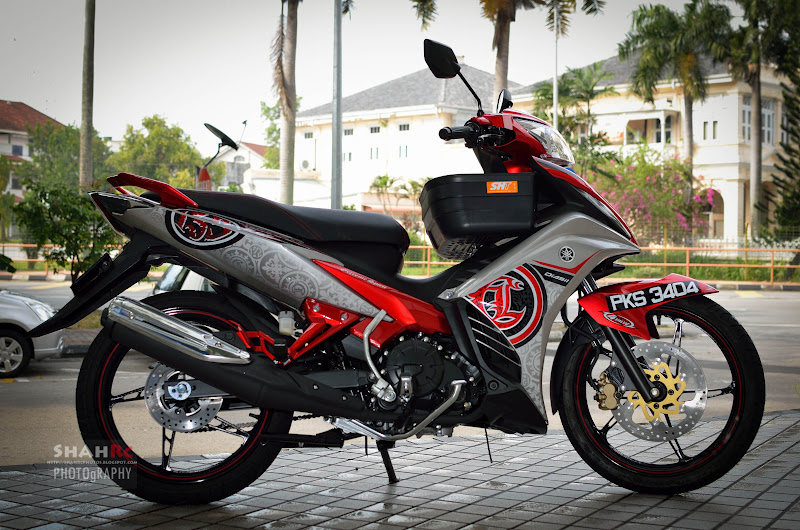 Shahrc Photography: Yamaha LC135