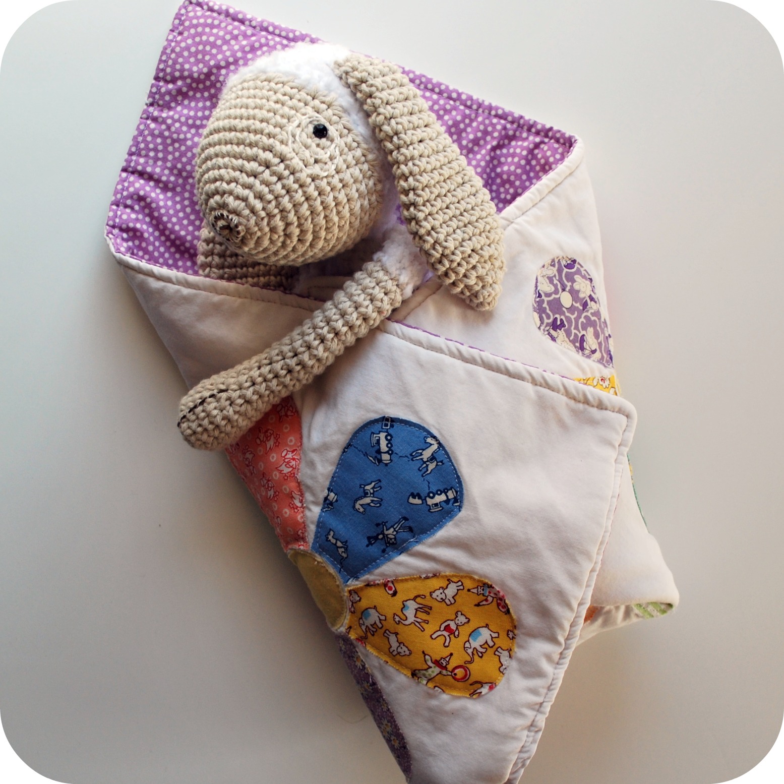 Chez Beeper Bebe: Lazy Daisy Dolly Quilt