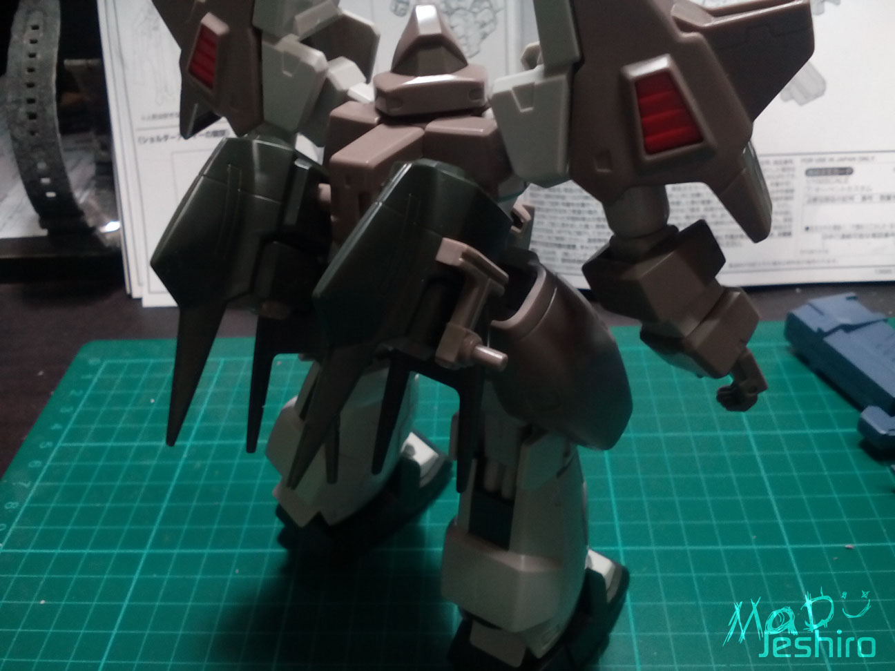 Mad Jeshiro | GUNPLA REVIEWS: Review 045: HG 1/100 Serpent Custom (Bandai)