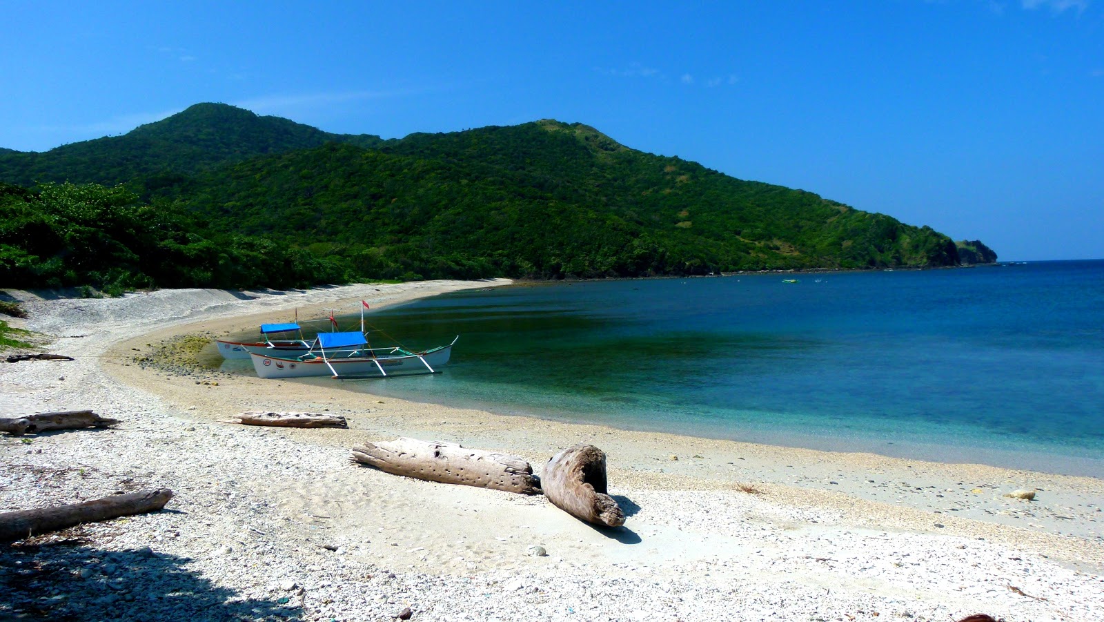 PALAUI ISLAND - Lakwatserong Tsinelas