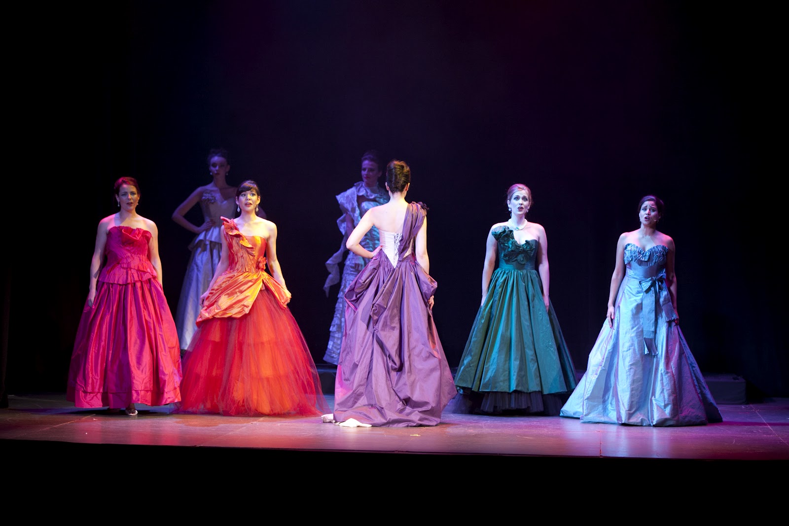 Linda Britten Australia: Operette