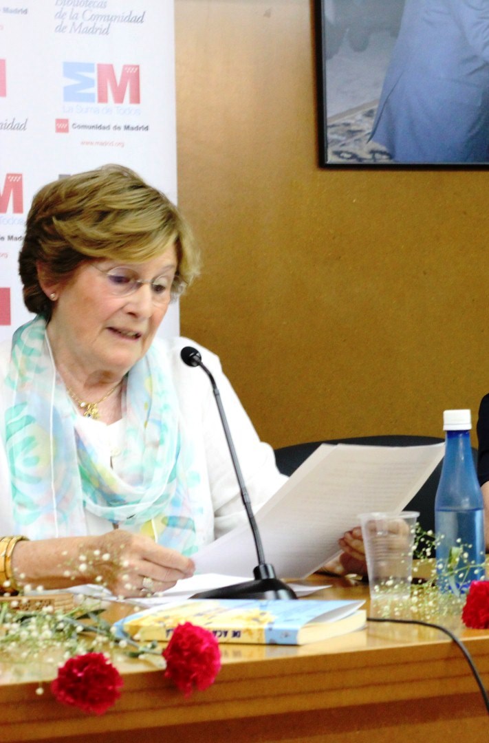 TIRARSE AL FOLIO: NOTICIAS TAF: PRESENTACIÓN DEL LIBRO "DE ACÁ PARA ALLÁ"