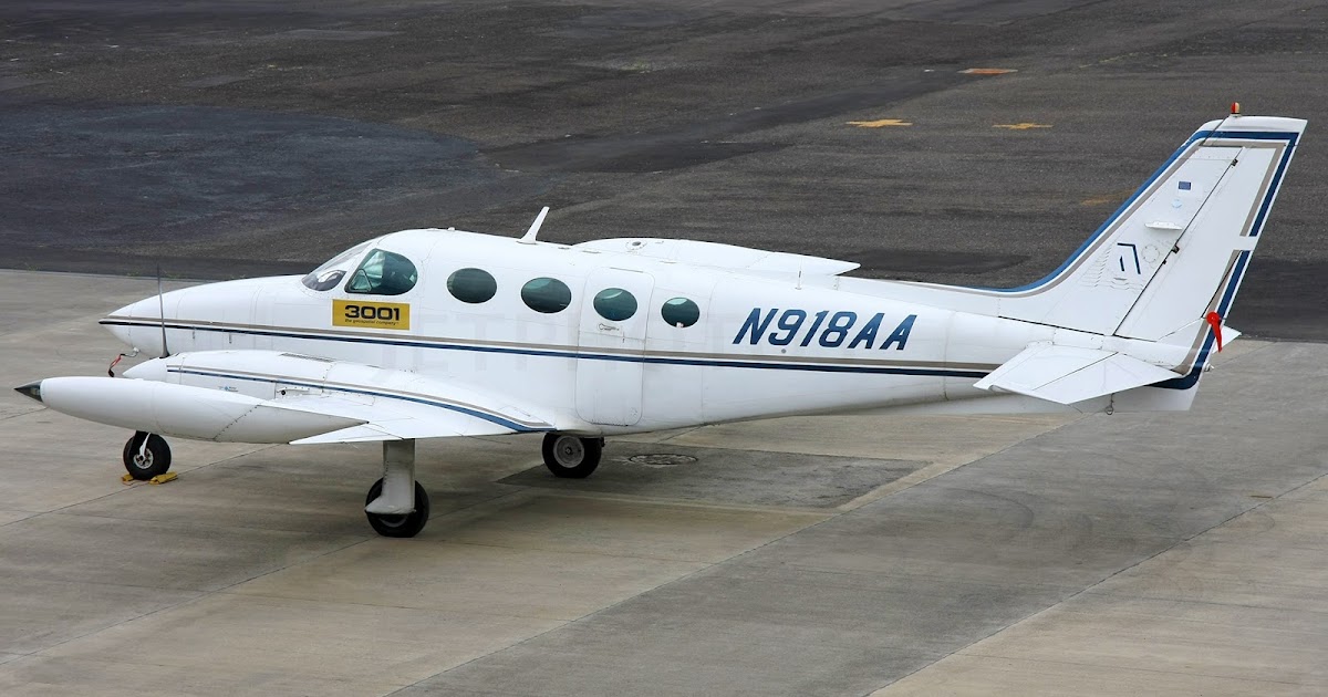 ARQUIVOS AERONÁUTICOS: Cessna 335 Weight & Balance