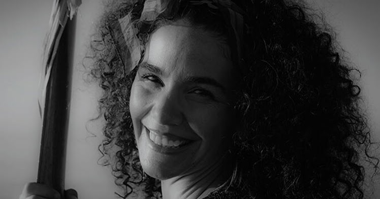 PUROCHILE: Cantautora chilena Natalia Contesse actúa en La Habana