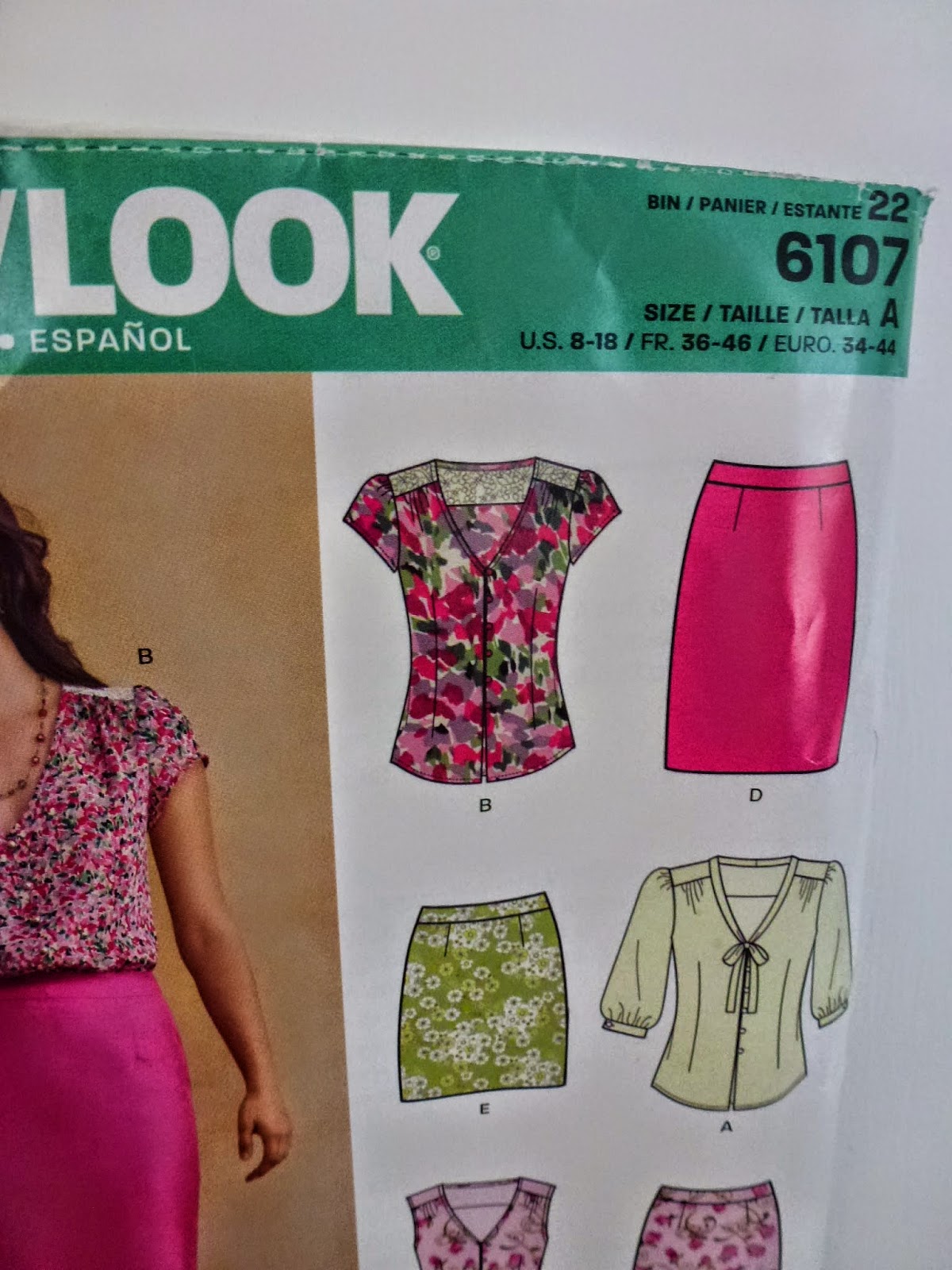 Mind Full of Sewing: A SPOTTY BLOUSE (New Look 6107)