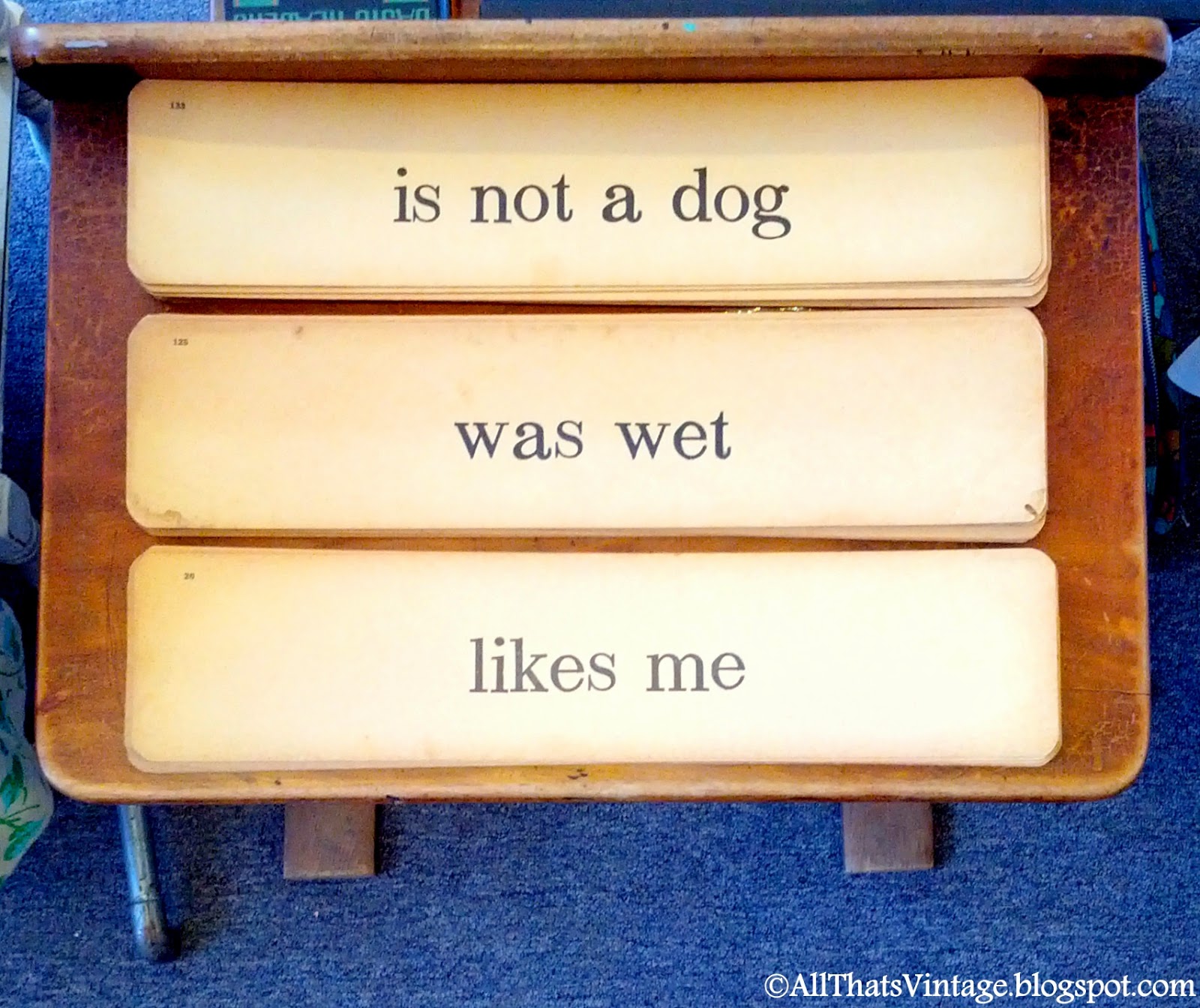 All That's Vintage: DIY Wall Decor Using Vintage Flashcards (Cheap & Easy)